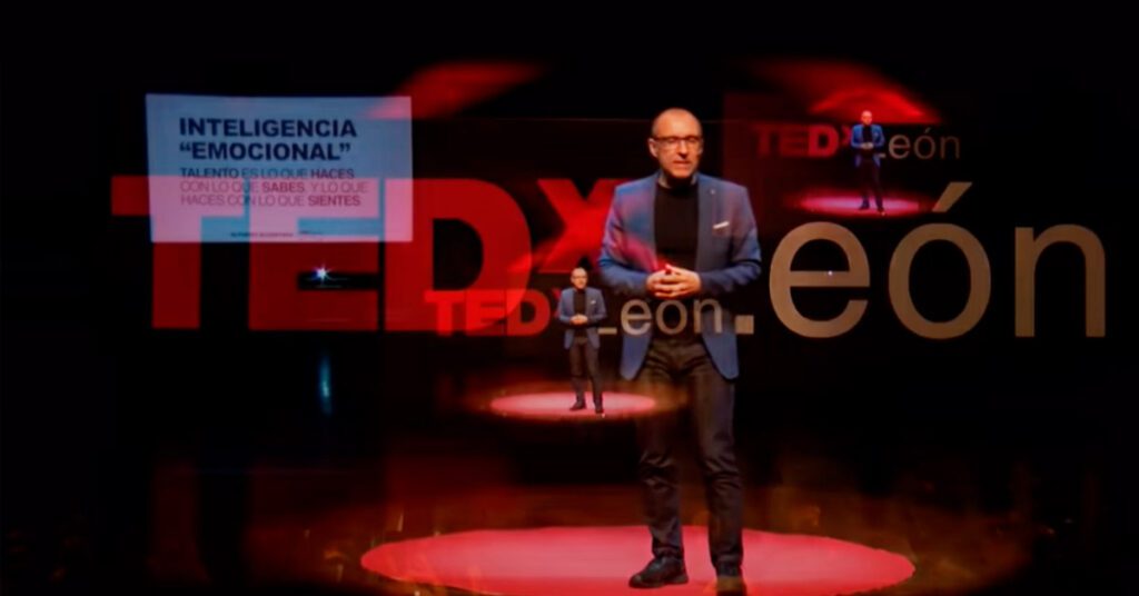 Charla tedx Motivación de trabajadores